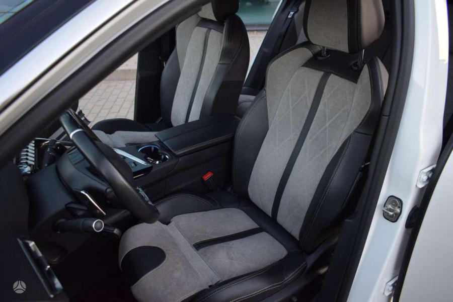 White Peugeot 3008 2020 in Utena, with an engine capacity of 1.60 L and mileage of 245 thousand km for 14500 €, photo 10 on AUTOMOTO.COM.LV