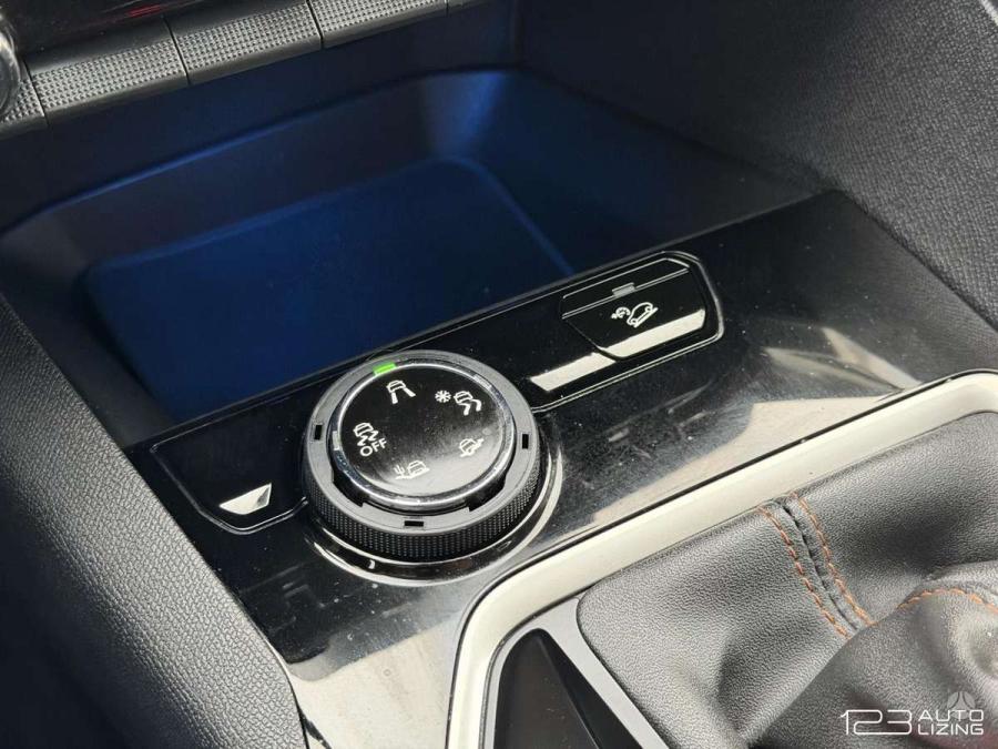 Balts Peugeot 3008 2020 Tauragė, ar dzinēja tilpumu 1.50 L un nobraukumu 267 tūkst. km par 9600 €, foto 21 vietnē AUTOMOTO.COM.LV