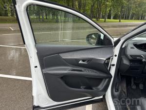 Balts Peugeot 3008 2020 Alūksne, ar dzinēja tilpumu 1.50 L un nobraukumu 0 tūkst. km par 11350 €, foto 15 vietnē AUTOMOTO.COM.LV