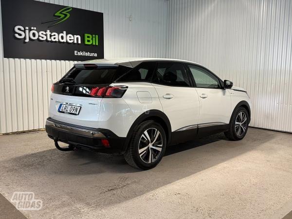 White Peugeot 3008 2021 in Kaunas, with an engine capacity of 0.00 L and mileage of 96 thousand km for 24201 €, photo 5 on AUTOMOTO.COM.LV