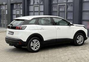 White Peugeot 3008 2021 in Siauliai, with an engine capacity of 1.50 L and mileage of 198 thousand km for 14990 €, photo 5 on AUTOMOTO.COM.LV
