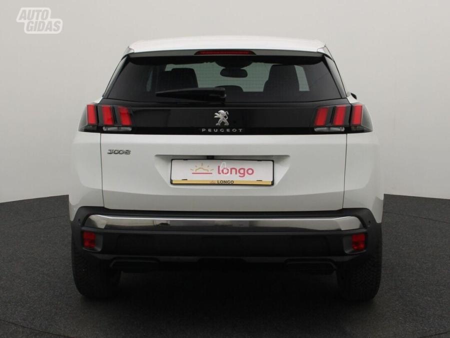 White Peugeot 3008 2021 in Vilnius, with an engine capacity of 1.20 L and mileage of 83 thousand km for 14399 €, photo 5 on AUTOMOTO.COM.LV