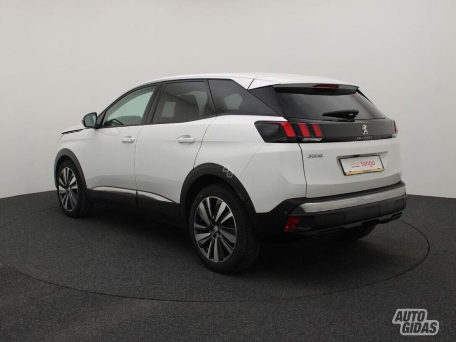 White Peugeot 3008 2021 in Vilnius, with an engine capacity of 1.20 L and mileage of 83 thousand km for 14399 €, photo 7 on AUTOMOTO.COM.LV