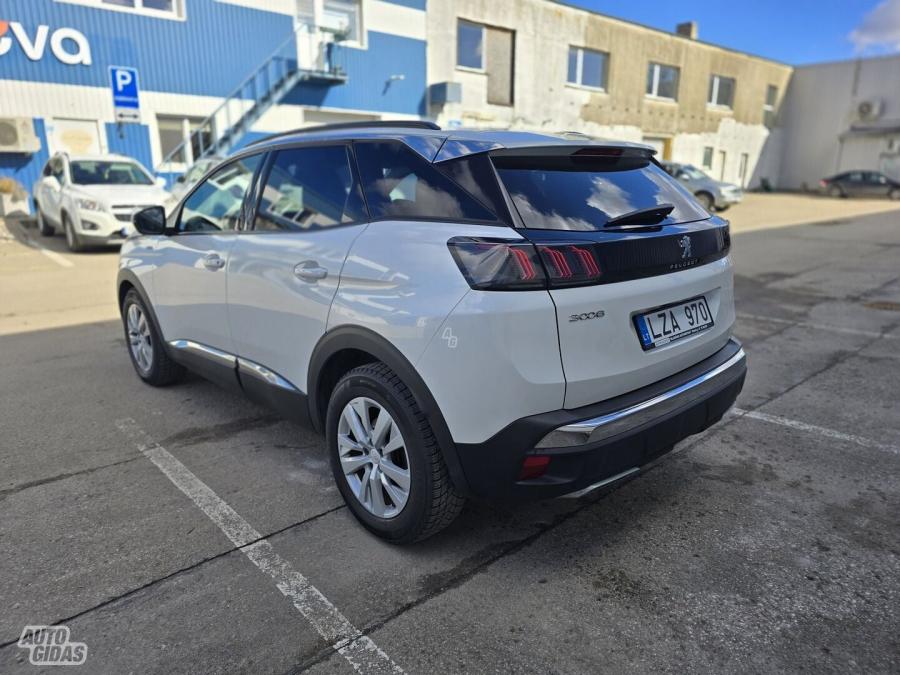 White Peugeot 3008 2021 in Klaipeda, with an engine capacity of 1.20 L and mileage of 55 thousand km for 16800 €, photo 6 on AUTOMOTO.COM.LV