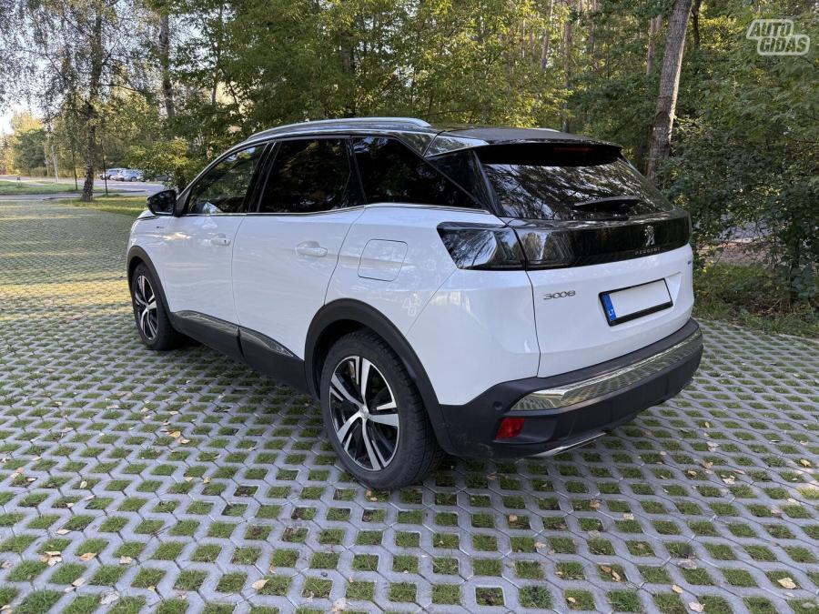 White Peugeot 3008 2021 in Vilnius, with an engine capacity of 1.60 L and mileage of 50 thousand km for 25500 €, photo 8 on AUTOMOTO.COM.LV