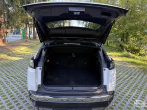 White Peugeot 3008 2021 in Vilnius, with an engine capacity of 1.60 L and mileage of 50 thousand km for 25500 €, photo 11 on AUTOMOTO.COM.LV