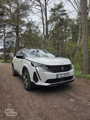 White Peugeot 3008 2021 in Palanga, with an engine capacity of 1.60 L and mileage of 42 thousand km for 24500 €, photo 4 on AUTOMOTO.COM.LV
