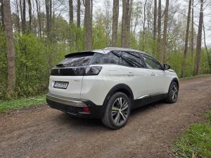 White Peugeot 3008 2021 in Palanga, with an engine capacity of 1.60 L and mileage of 42 thousand km for 24500 €, photo 8 on AUTOMOTO.COM.LV