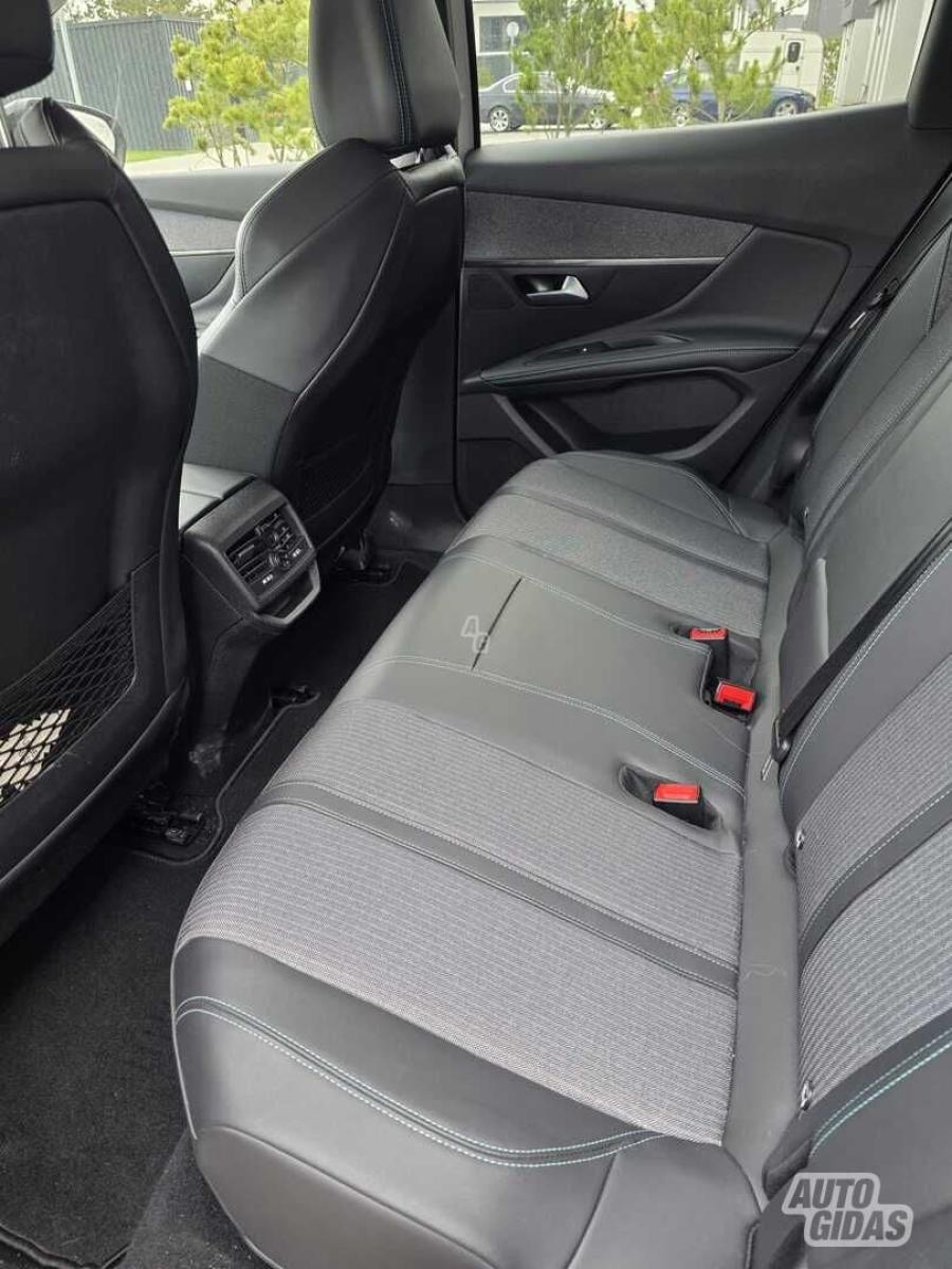 White Peugeot 3008 2021 in Palanga, with an engine capacity of 1.60 L and mileage of 42 thousand km for 24500 €, photo 11 on AUTOMOTO.COM.LV