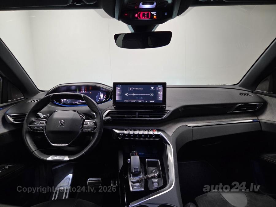 White Peugeot 3008 2021 in Tallinn, with an engine capacity of 1.50 L and mileage of 103 thousand km for 18900 €, photo 9 on AUTOMOTO.COM.LV