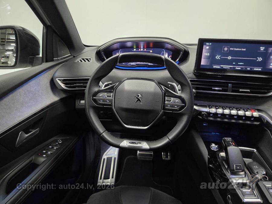 White Peugeot 3008 2021 in Tallinn, with an engine capacity of 1.50 L and mileage of 103 thousand km for 18900 €, photo 15 on AUTOMOTO.COM.LV