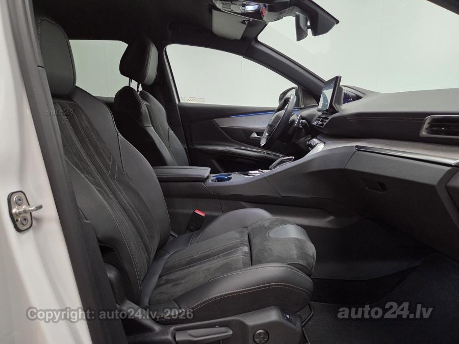 White Peugeot 3008 2021 in Tallinn, with an engine capacity of 1.50 L and mileage of 103 thousand km for 18900 €, photo 19 on AUTOMOTO.COM.LV