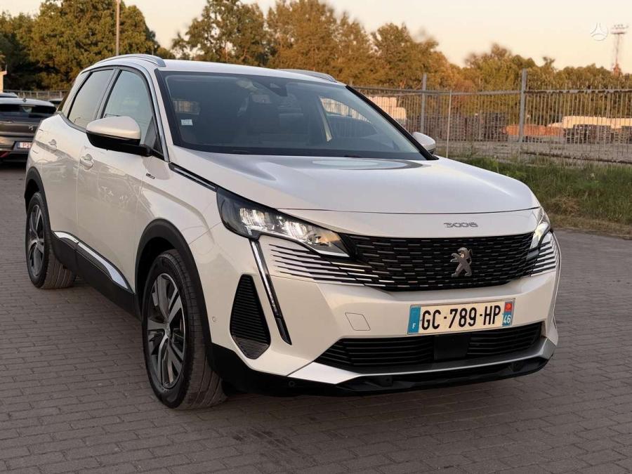 White Peugeot 3008 2021 in Marijampole, with an engine capacity of 1.60 L and mileage of 139 thousand km for 16500 €, photo 7 on AUTOMOTO.COM.LV