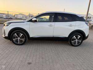 White Peugeot 3008 2021 in Marijampole, with an engine capacity of 1.60 L and mileage of 139 thousand km for 16500 €, photo 17 on AUTOMOTO.COM.LV
