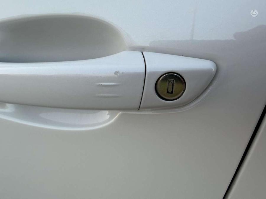 White Peugeot 3008 2021 in Marijampole, with an engine capacity of 1.60 L and mileage of 139 thousand km for 16500 €, photo 20 on AUTOMOTO.COM.LV