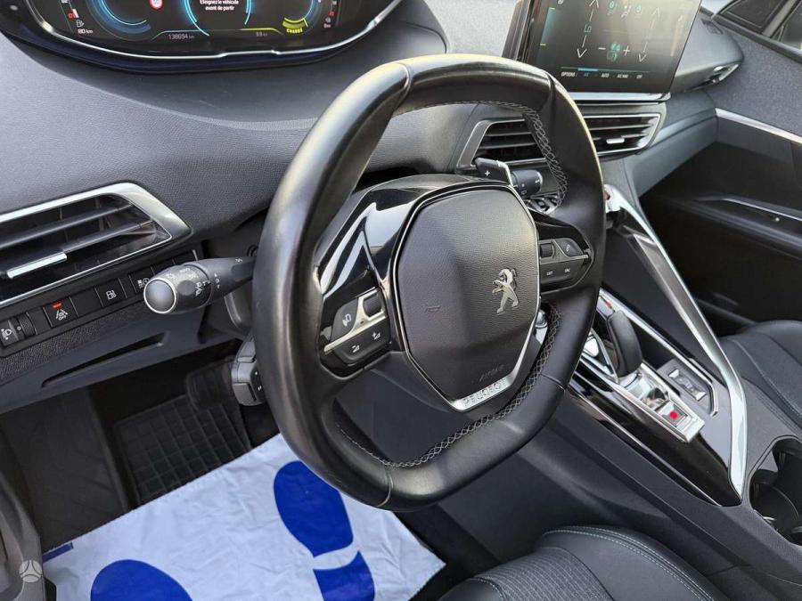 White Peugeot 3008 2021 in Marijampole, with an engine capacity of 1.60 L and mileage of 139 thousand km for 16500 €, photo 37 on AUTOMOTO.COM.LV
