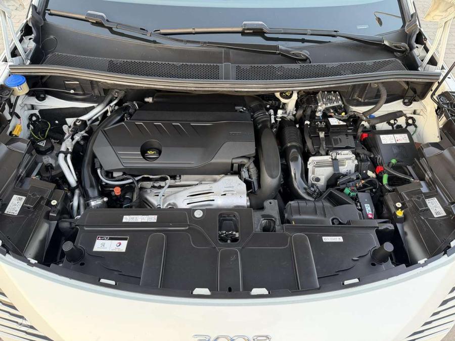 White Peugeot 3008 2021 in Marijampole, with an engine capacity of 1.60 L and mileage of 139 thousand km for 16500 €, photo 44 on AUTOMOTO.COM.LV
