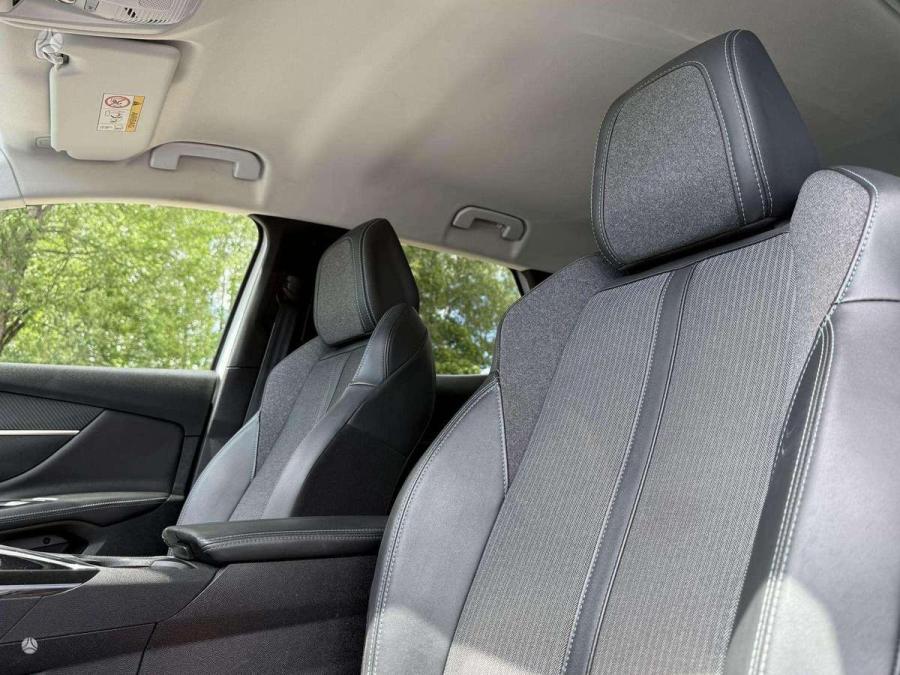 Balts Peugeot 3008 2021 Šauļi, ar dzinēja tilpumu 1.60 L un nobraukumu 110 tūkst. km par 17490 €, foto 18 vietnē AUTOMOTO.COM.LV