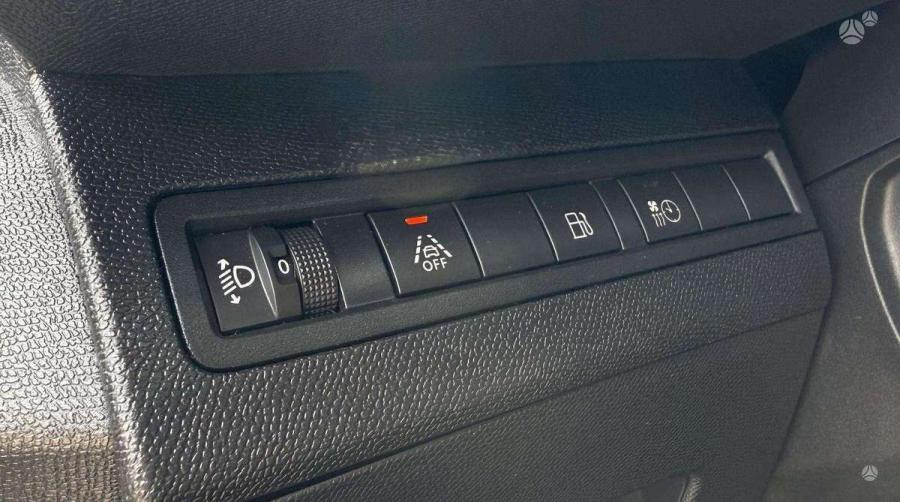 Balts Peugeot 3008 2021 Šauļi, ar dzinēja tilpumu 1.60 L un nobraukumu 110 tūkst. km par 17490 €, foto 19 vietnē AUTOMOTO.COM.LV