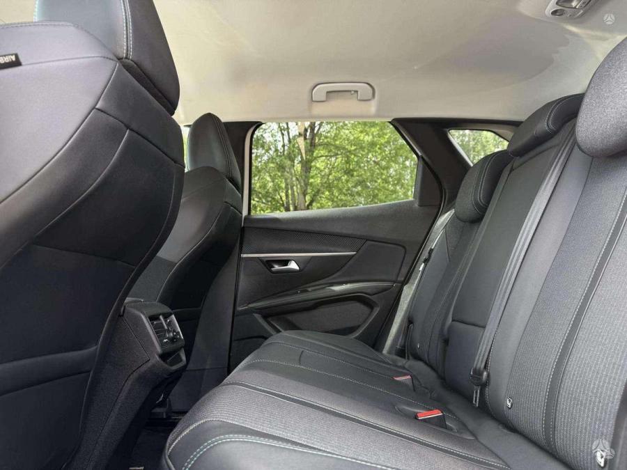 Balts Peugeot 3008 2021 Šauļi, ar dzinēja tilpumu 1.60 L un nobraukumu 110 tūkst. km par 17490 €, foto 20 vietnē AUTOMOTO.COM.LV