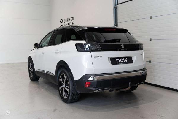White Peugeot 3008 2021 in Vilnius, with an engine capacity of 1.60 L and mileage of 71 thousand km for 19900 €, photo 6 on AUTOMOTO.COM.LV