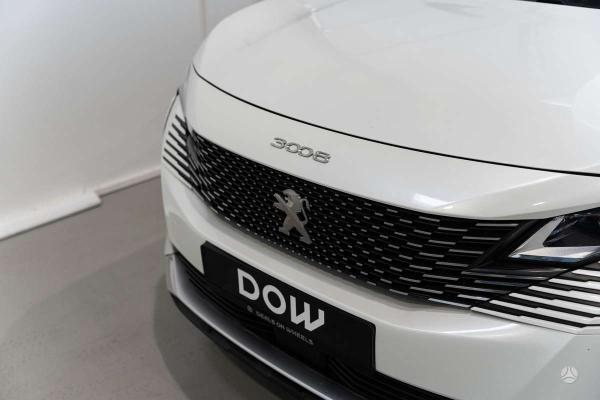 White Peugeot 3008 2021 in Vilnius, with an engine capacity of 1.60 L and mileage of 71 thousand km for 19900 €, photo 8 on AUTOMOTO.COM.LV