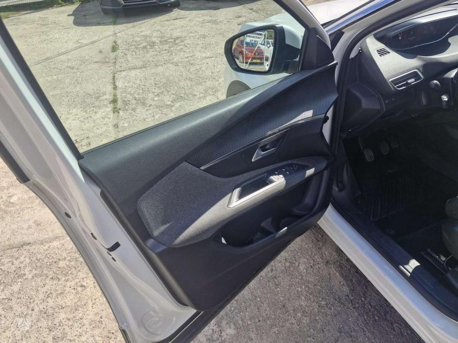 Balts Peugeot 3008 2021 Tauragė, ar dzinēja tilpumu 1.50 L un nobraukumu 300 tūkst. km par 10200 €, foto 8 vietnē AUTOMOTO.COM.LV