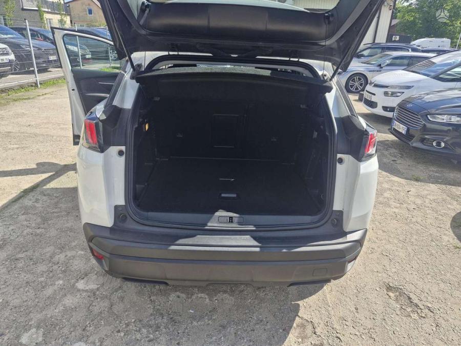 Balts Peugeot 3008 2021 Tauragė, ar dzinēja tilpumu 1.50 L un nobraukumu 300 tūkst. km par 10200 €, foto 13 vietnē AUTOMOTO.COM.LV