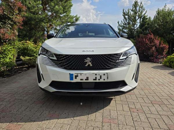 White Peugeot 3008 2021 in Kaunas, with an engine capacity of 1.50 L and mileage of 183 thousand km for 18800 €, photo 2 on AUTOMOTO.COM.LV