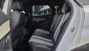 Balts Peugeot 3008 2021 Rīga, ar dzinēja tilpumu 1.60 L un nobraukumu 105 tūkst. km par 19450 €, foto 10 vietnē AUTOMOTO.COM.LV