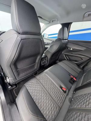 Balts Peugeot 3008 2021 Kauņa, ar dzinēja tilpumu 1.20 L un nobraukumu 204 tūkst. km par 12750 €, foto 9 vietnē AUTOMOTO.COM.LV