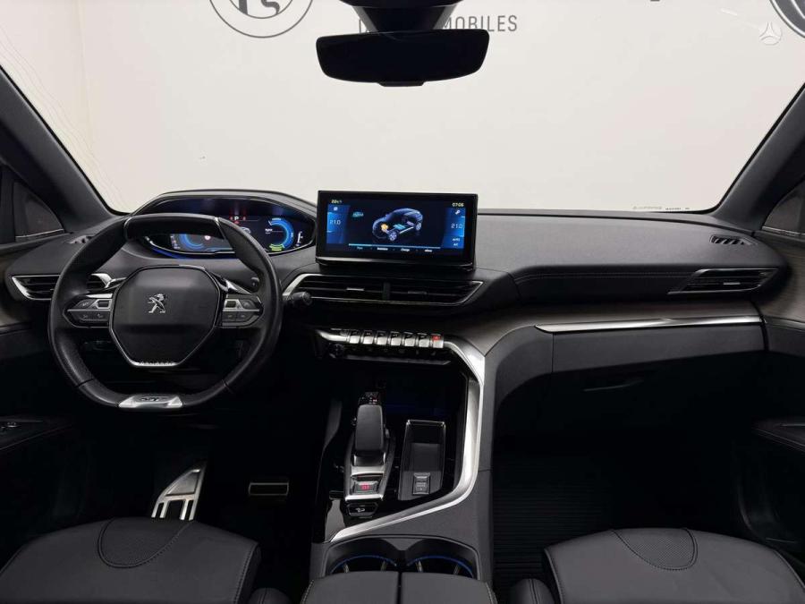 Balts Peugeot 3008 2021 Viļņa, ar dzinēja tilpumu 1.60 L un nobraukumu 105 tūkst. km par 20990 €, foto 48 vietnē AUTOMOTO.COM.LV
