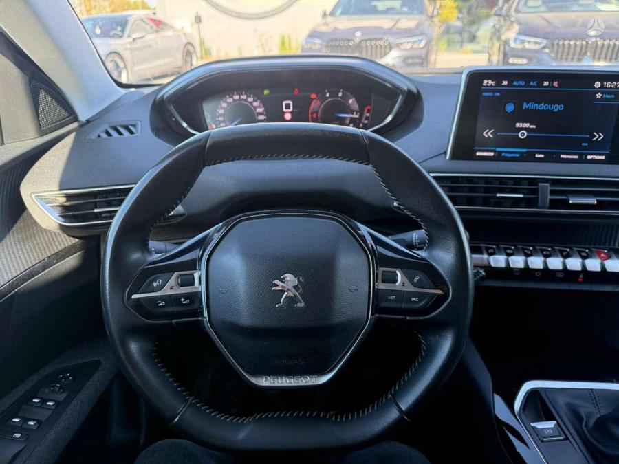 Balts Peugeot 3008 2021 Telšiai, ar dzinēja tilpumu 1.50 L un nobraukumu 270 tūkst. km par 11999 €, foto 22 vietnē AUTOMOTO.COM.LV