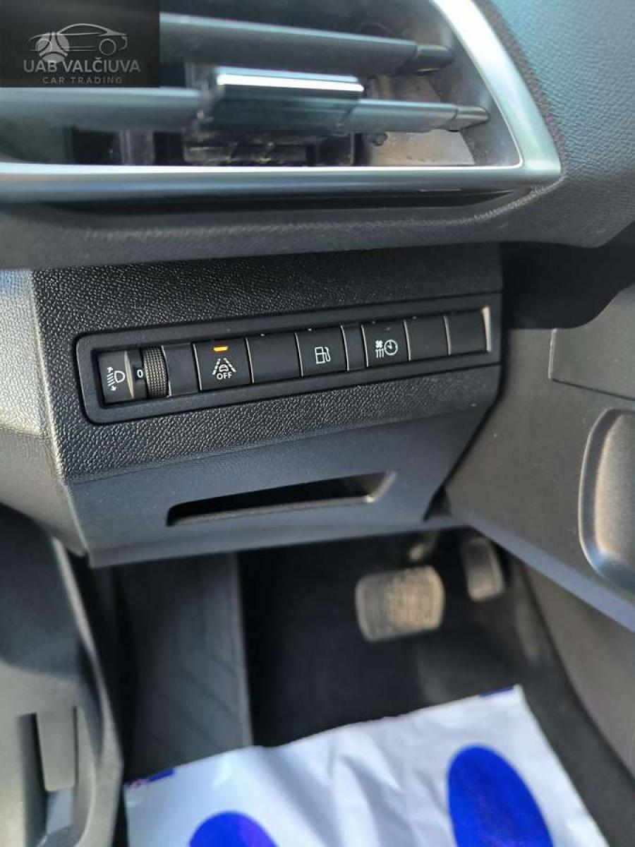 Balts Peugeot 3008 2021 Marijampole, ar dzinēja tilpumu 1.60 L un nobraukumu 165 tūkst. km par 14450 €, foto 16 vietnē AUTOMOTO.COM.LV