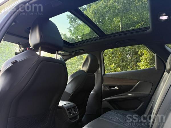 White Peugeot 3008 2021 in Siauliai, with an engine capacity of 1.50 L and mileage of 181 thousand km for 18999 €, photo 9 on AUTOMOTO.COM.LV