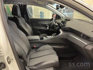 Balts Peugeot 3008 2022 Rīga, ar dzinēja tilpumu 1.50 L un nobraukumu 28 tūkst. km par 24500 €, foto 13 vietnē AUTOMOTO.COM.LV