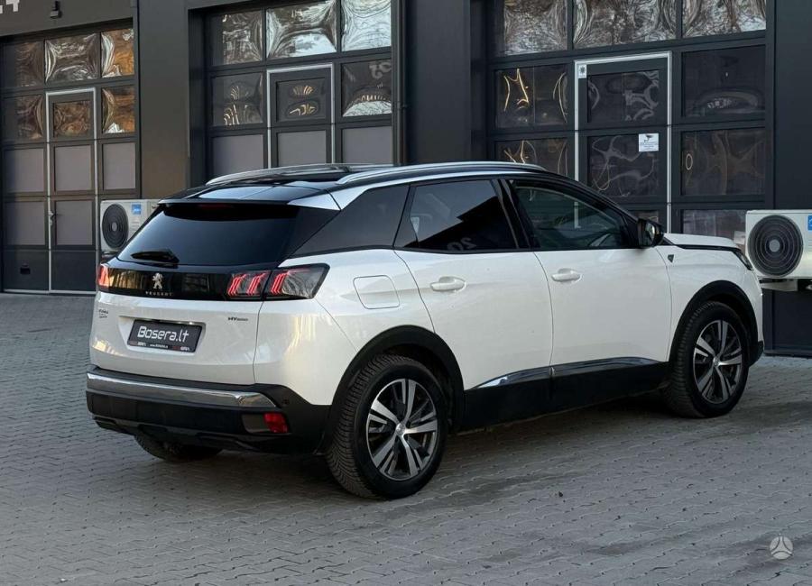Balts Peugeot 3008 2022 Šauļi, ar dzinēja tilpumu 1.60 L un nobraukumu 153 tūkst. km par 17990 €, foto 5 vietnē AUTOMOTO.COM.LV