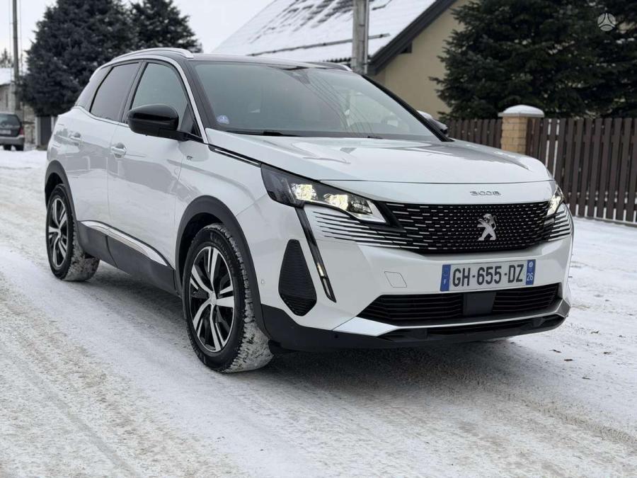 White Peugeot 3008 2022 in Marijampole, with an engine capacity of 1.20 L and mileage of 117 thousand km for 15972 €, photo 6 on AUTOMOTO.COM.LV