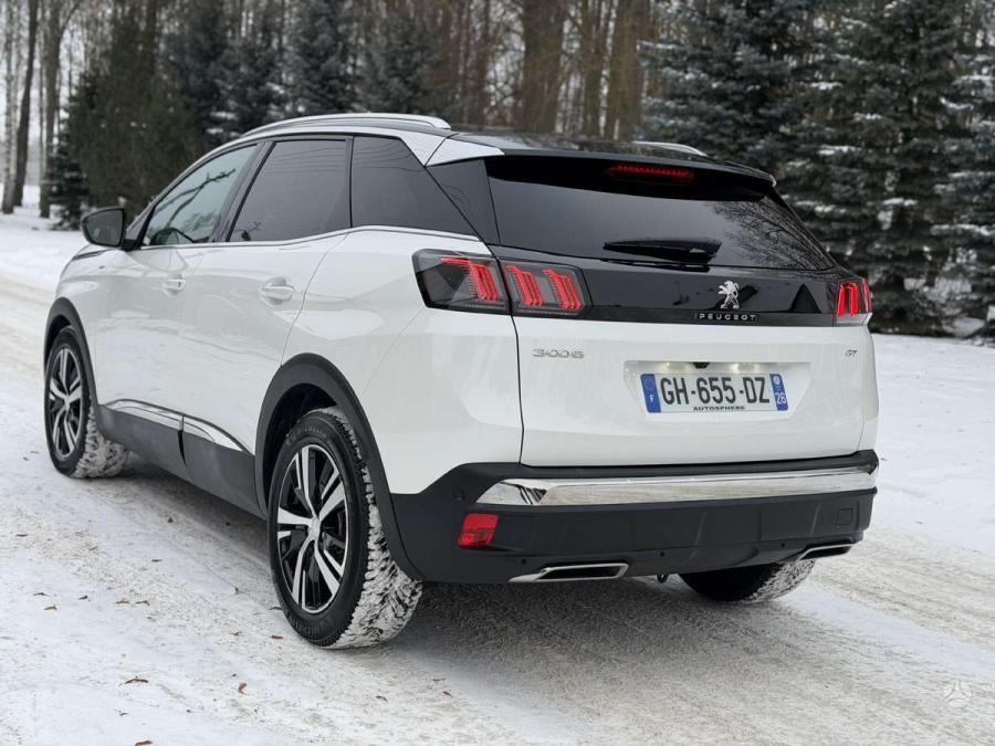 White Peugeot 3008 2022 in Marijampole, with an engine capacity of 1.20 L and mileage of 117 thousand km for 15972 €, photo 12 on AUTOMOTO.COM.LV