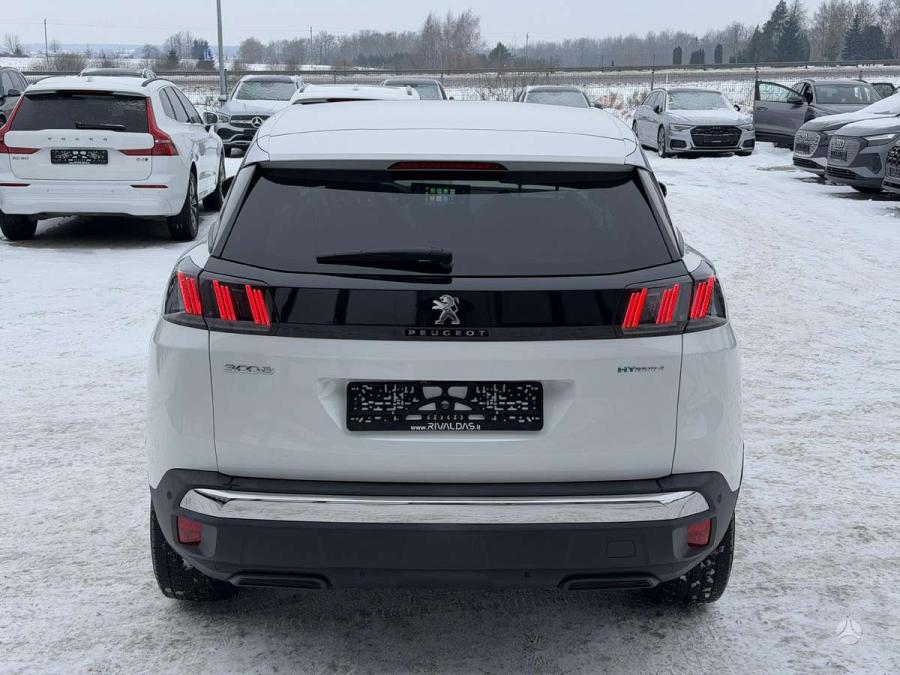 Balts Peugeot 3008 2022 Šauļi, ar dzinēja tilpumu 1.60 L un nobraukumu 108 tūkst. km par 19990 €, foto 10 vietnē AUTOMOTO.COM.LV