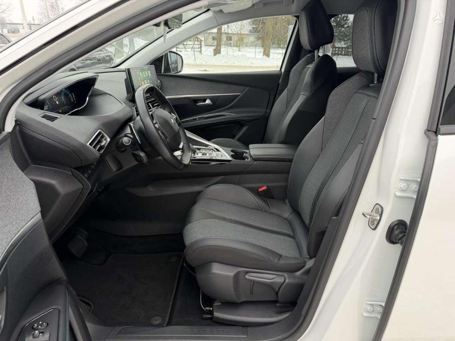 Balts Peugeot 3008 2022 Šauļi, ar dzinēja tilpumu 1.60 L un nobraukumu 108 tūkst. km par 19990 €, foto 13 vietnē AUTOMOTO.COM.LV