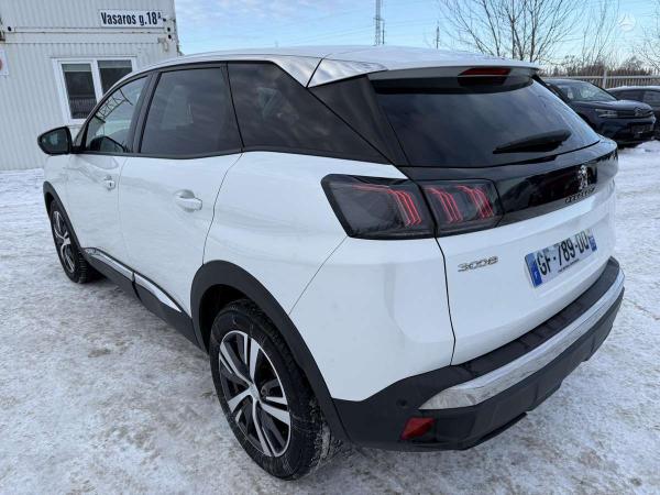 White Peugeot 3008 2022 in Marijampole, with an engine capacity of 1.20 L and mileage of 73 thousand km for 16329 €, photo 7 on AUTOMOTO.COM.LV