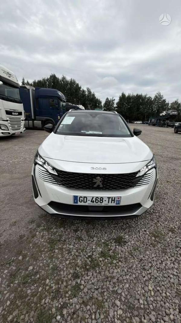 Balts Peugeot 3008 2022 Kauņa, ar dzinēja tilpumu 1.20 L un nobraukumu 152 tūkst. km par 13673 €, foto 2 vietnē AUTOMOTO.COM.LV