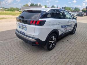 Белый Пежо 3008 2022 в Таураге, объемом двигателя 1.50 л и пробегом 200 тыс. км за 10900 €, фото 6 на AUTOMOTO.COM.LV