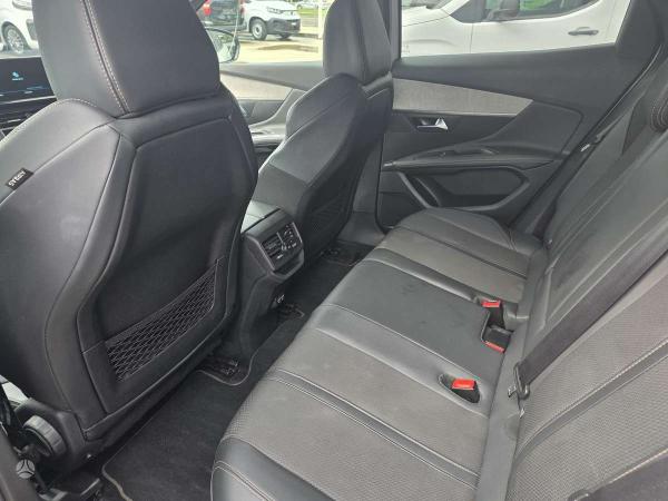 Balts Peugeot 3008 2022 Klaipėda, ar dzinēja tilpumu 1.50 L un nobraukumu 108 tūkst. km par 18300 €, foto 8 vietnē AUTOMOTO.COM.LV