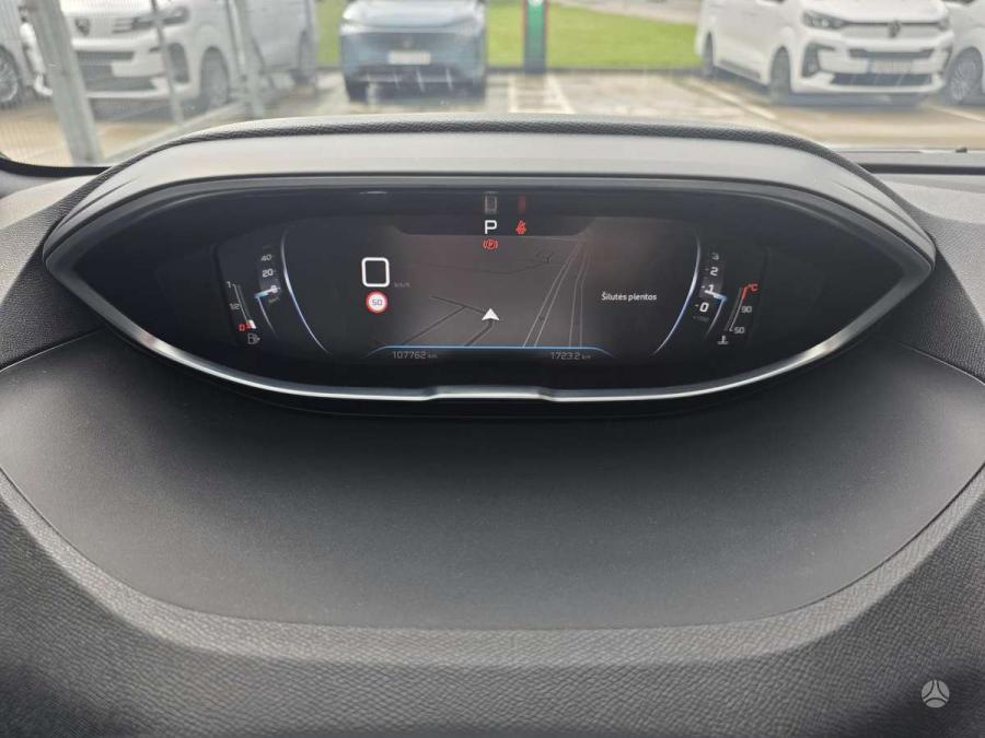 Balts Peugeot 3008 2022 Klaipėda, ar dzinēja tilpumu 1.50 L un nobraukumu 108 tūkst. km par 18300 €, foto 12 vietnē AUTOMOTO.COM.LV