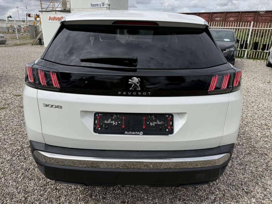 White Peugeot 3008 2022 in Marijampole, with an engine capacity of 1.60 L and mileage of 115 thousand km for 16995 €, photo 7 on AUTOMOTO.COM.LV