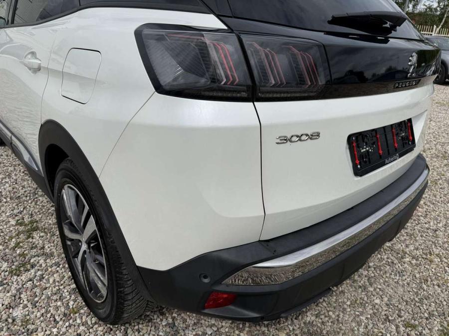 White Peugeot 3008 2022 in Marijampole, with an engine capacity of 1.60 L and mileage of 115 thousand km for 16995 €, photo 11 on AUTOMOTO.COM.LV
