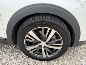 White Peugeot 3008 2022 in Marijampole, with an engine capacity of 1.60 L and mileage of 115 thousand km for 16995 €, photo 15 on AUTOMOTO.COM.LV