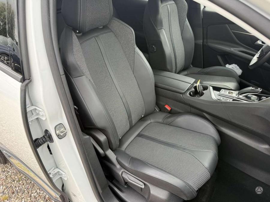 White Peugeot 3008 2022 in Marijampole, with an engine capacity of 1.60 L and mileage of 115 thousand km for 16995 €, photo 20 on AUTOMOTO.COM.LV